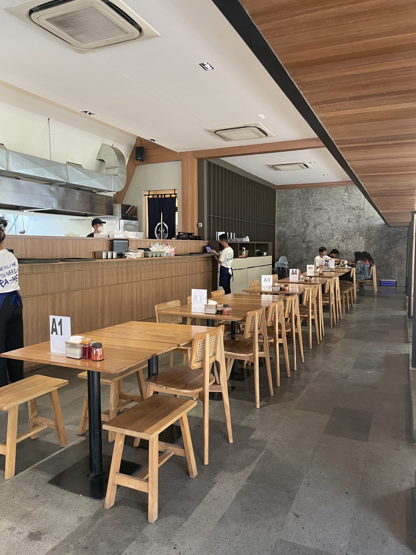 ICHISAN RAMEN – Cafe Ramen Estetik Dengan Ramen Kepiting Unik! - Ramen Map